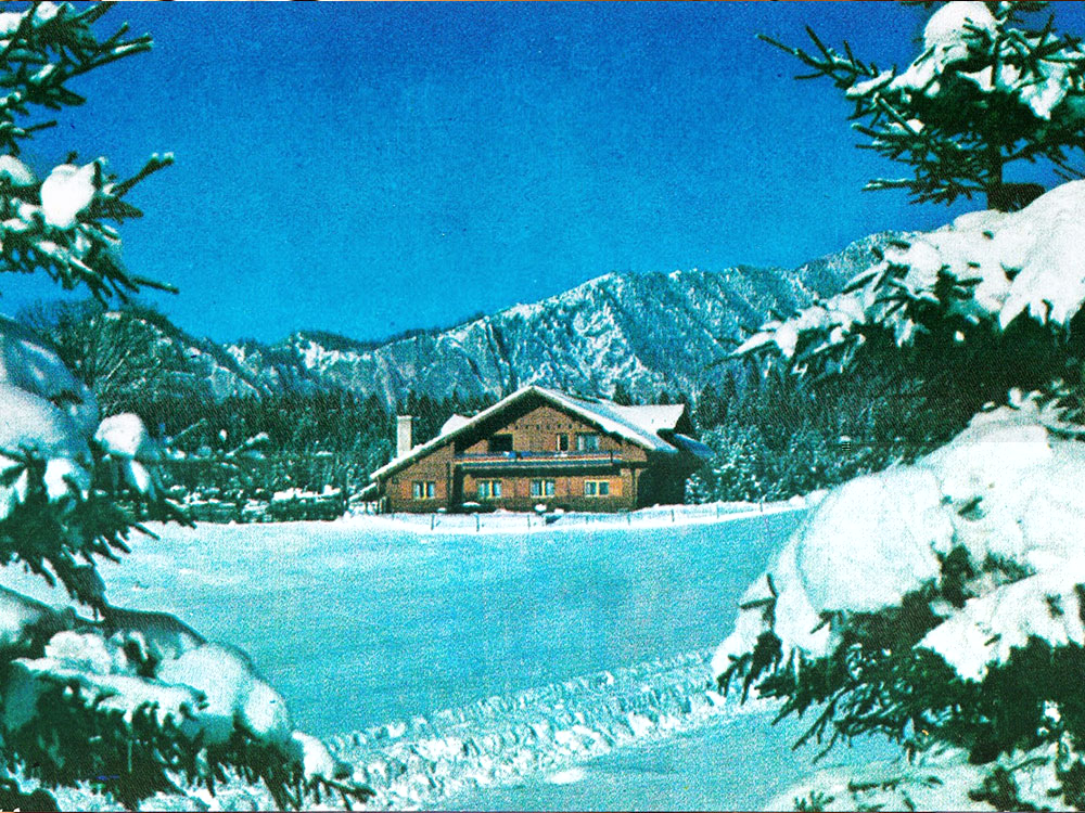 Cazare si preturi la Cabana Poiana Secuilor din Muntii Postavaru ...